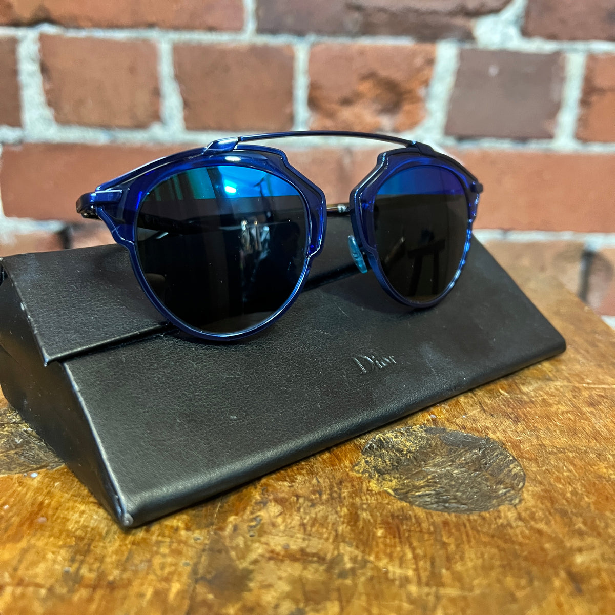 CHRISTIAN DIOR blue sunglasses – Wellington Hunters and Collectors
