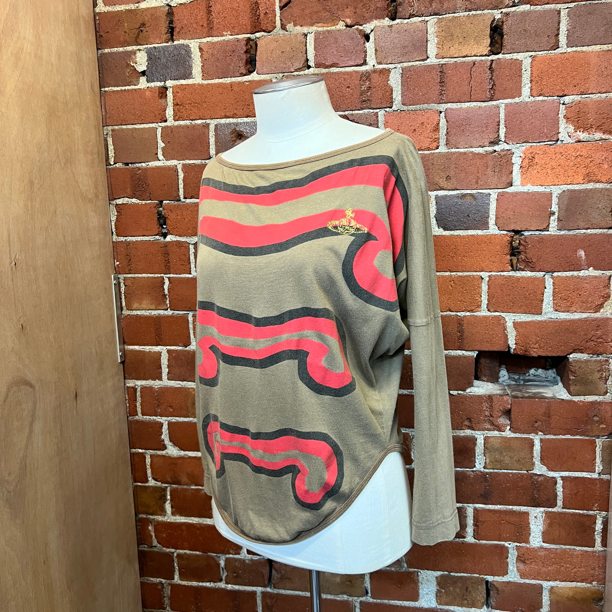VIVIENNE WESTWOOD 'Frog buttons' top – Wellington Hunters and Collectors