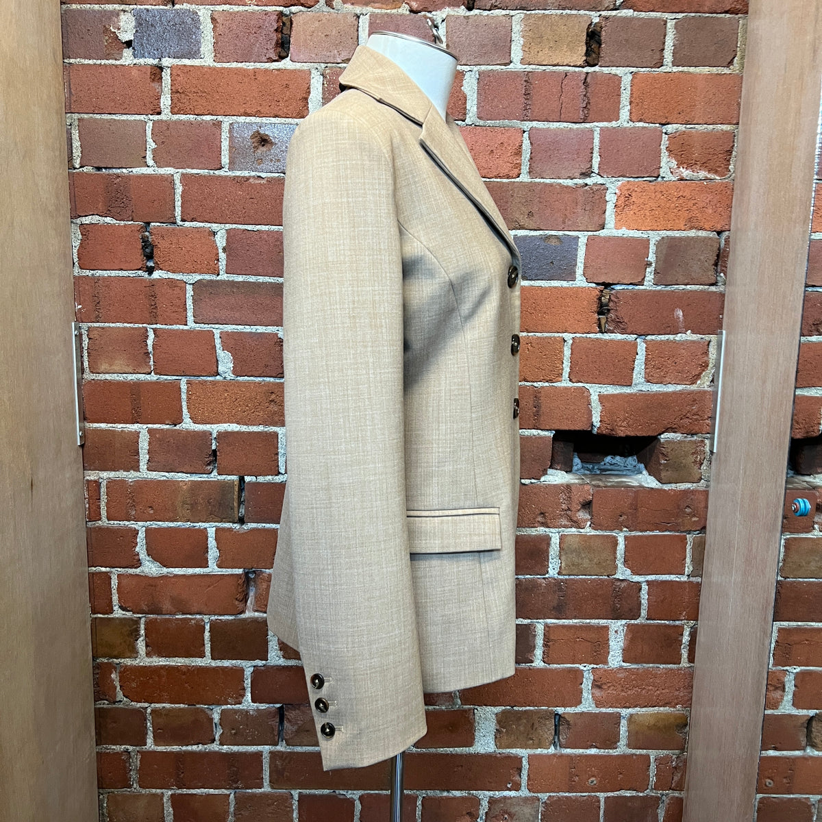 SANDY LANG blazer – Wellington Hunters and Collectors