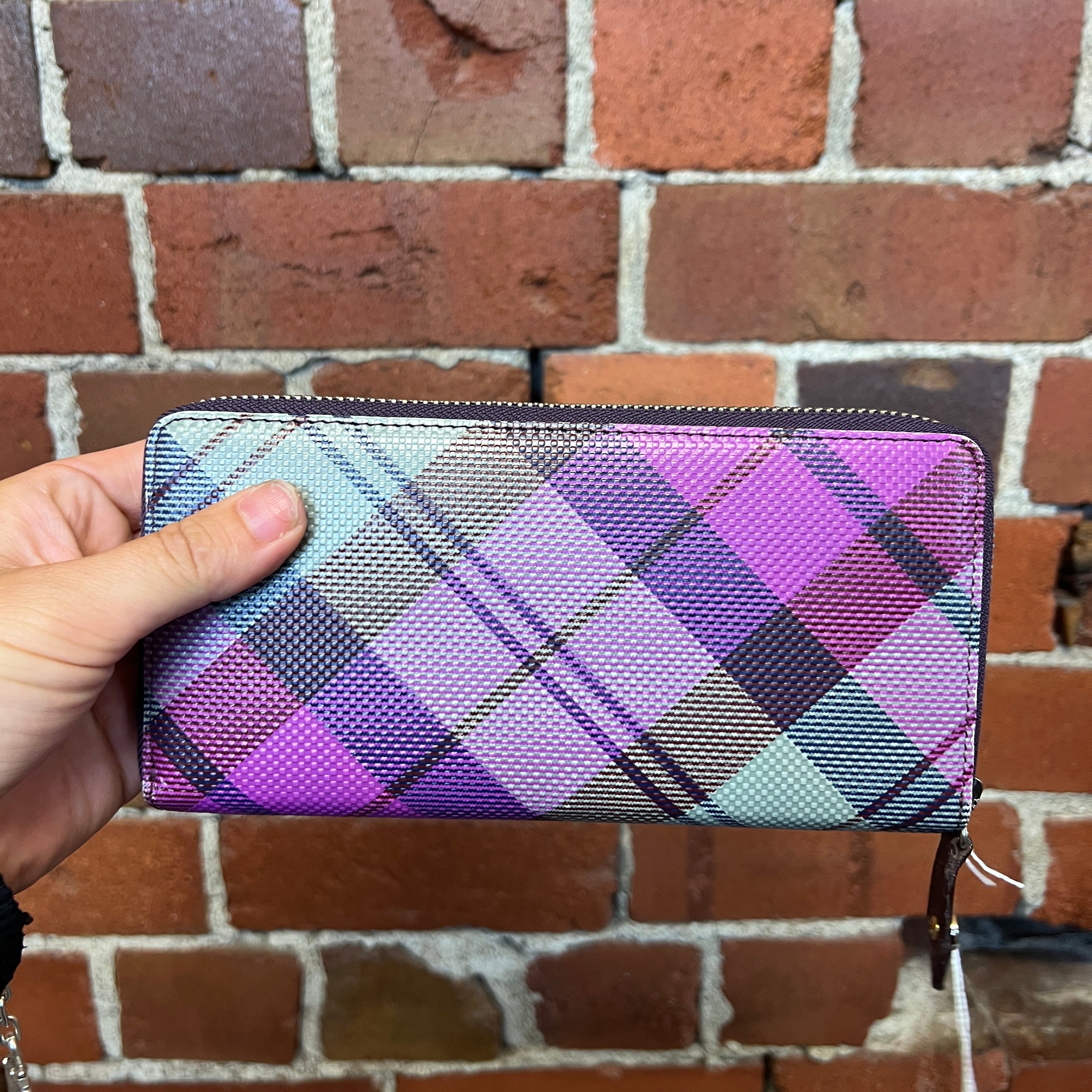 VIVIENNE WESTWOOD tartan wallet – Wellington Hunters and Collectors